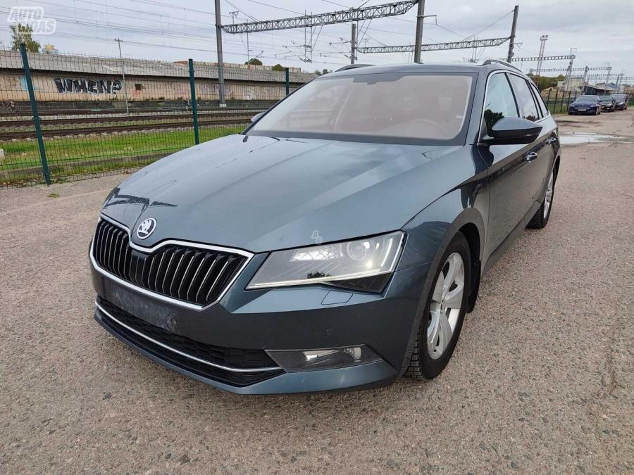 Grey Skoda SuperB 2016 in Siauliai, with an engine capacity of 1.60 L and mileage of 253 thousand km for 10200 €, photo 1 on AUTOMOTO.COM.LV