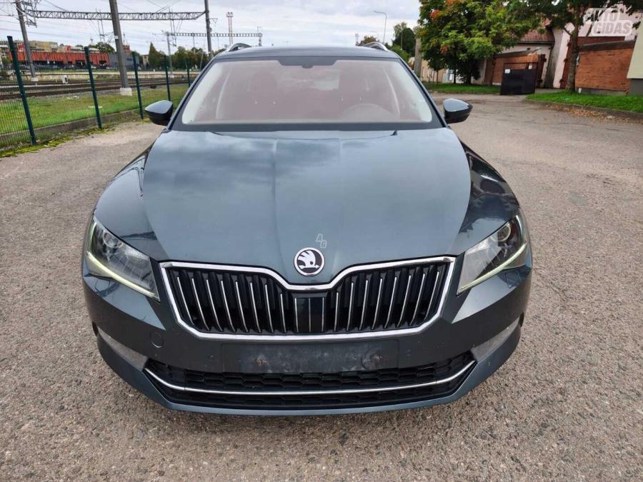 Grey Skoda SuperB 2016 in Siauliai, with an engine capacity of 1.60 L and mileage of 253 thousand km for 10200 €, photo 3 on AUTOMOTO.COM.LV