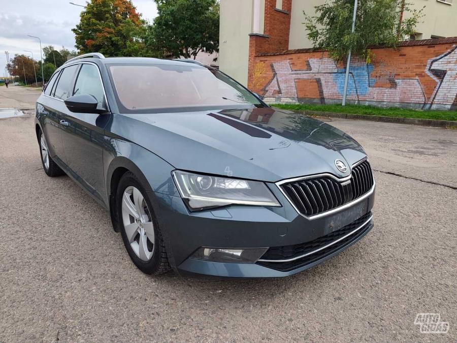 Grey Skoda SuperB 2016 in Siauliai, with an engine capacity of 1.60 L and mileage of 253 thousand km for 10200 €, photo 4 on AUTOMOTO.COM.LV