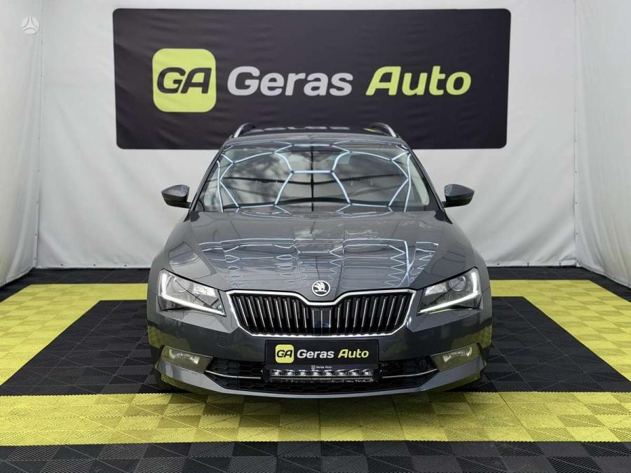 Grey Skoda SuperB 2016 in Vilnius, with an engine capacity of 1.97 L and mileage of 363 thousand km for 10150 €, photo 8 on AUTOMOTO.COM.LV