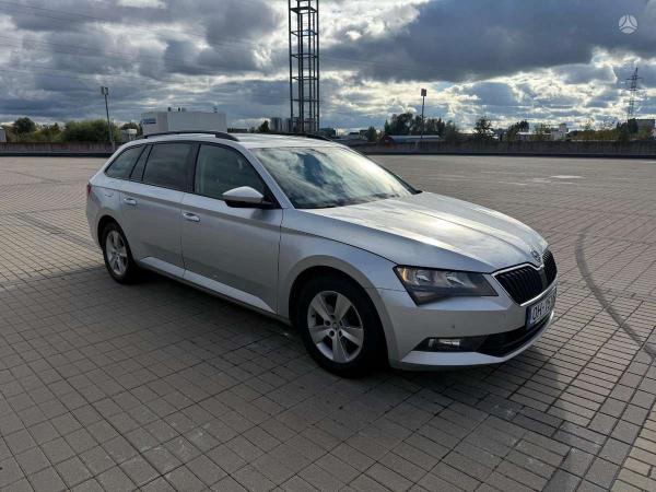 Grey Skoda SuperB 2017 in Riga, with an engine capacity of 1.60 L and mileage of 283 thousand km for 8600 €, photo 2 on AUTOMOTO.COM.LV