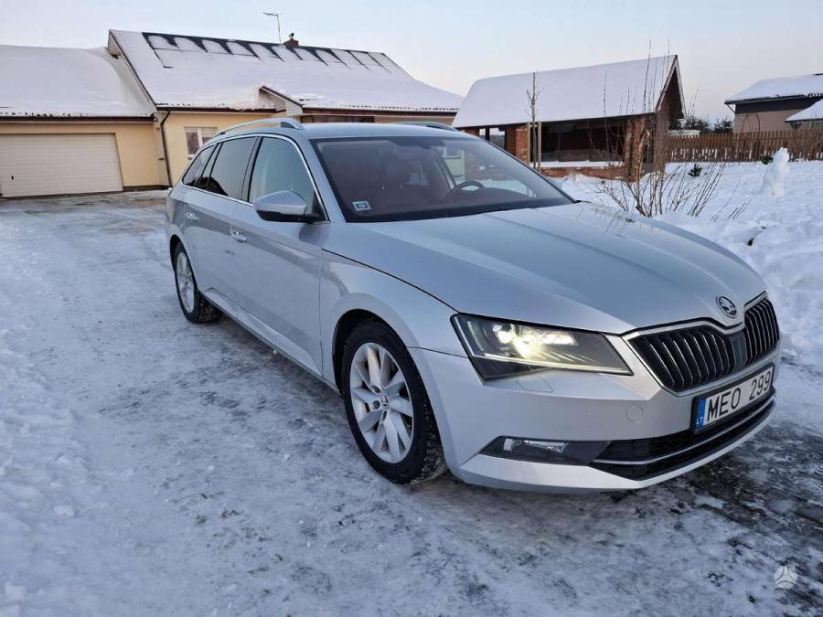 Grey Skoda SuperB 2017 in Klaipeda, with an engine capacity of 1.98 L and mileage of 199 thousand km for 14600 €, photo 3 on AUTOMOTO.COM.LV