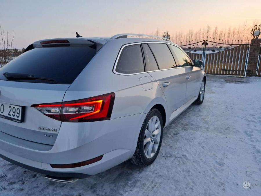 Grey Skoda SuperB 2017 in Klaipeda, with an engine capacity of 1.98 L and mileage of 199 thousand km for 14600 €, photo 5 on AUTOMOTO.COM.LV