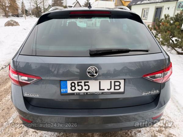 Grey Skoda SuperB 2017 in Tallinn, with an engine capacity of 2.00 L and mileage of 266 thousand km for 15000 €, photo 5 on AUTOMOTO.COM.LV