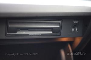 Pelēks Skoda SuperB 2017 Tartu, ar dzinēja tilpumu 2.00 L un nobraukumu 201 tūkst. km par 12700 €, foto 16 vietnē AUTOMOTO.COM.LV