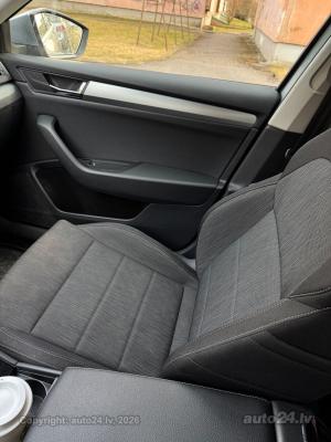Pelēks Skoda SuperB 2017 Tartu, ar dzinēja tilpumu 2.00 L un nobraukumu 201 tūkst. km par 12700 €, foto 18 vietnē AUTOMOTO.COM.LV