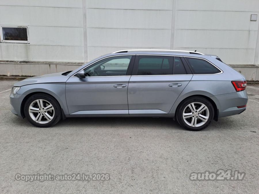 Pelēks Skoda SuperB 2017 Tallina, ar dzinēja tilpumu 1.60 L un nobraukumu 175 tūkst. km par 13990 €, foto 7 vietnē AUTOMOTO.COM.LV