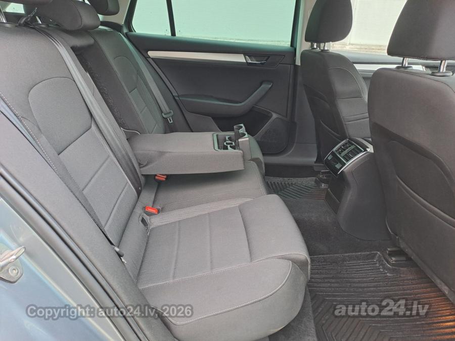 Pelēks Skoda SuperB 2017 Tallina, ar dzinēja tilpumu 1.60 L un nobraukumu 175 tūkst. km par 13990 €, foto 10 vietnē AUTOMOTO.COM.LV