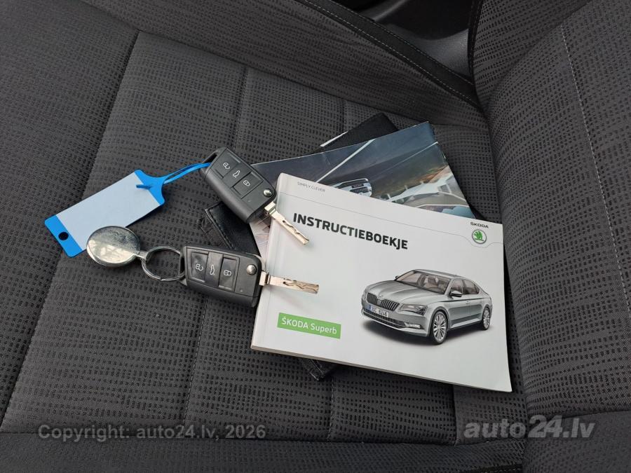 Pelēks Skoda SuperB 2017 Tallina, ar dzinēja tilpumu 1.60 L un nobraukumu 175 tūkst. km par 13990 €, foto 21 vietnē AUTOMOTO.COM.LV