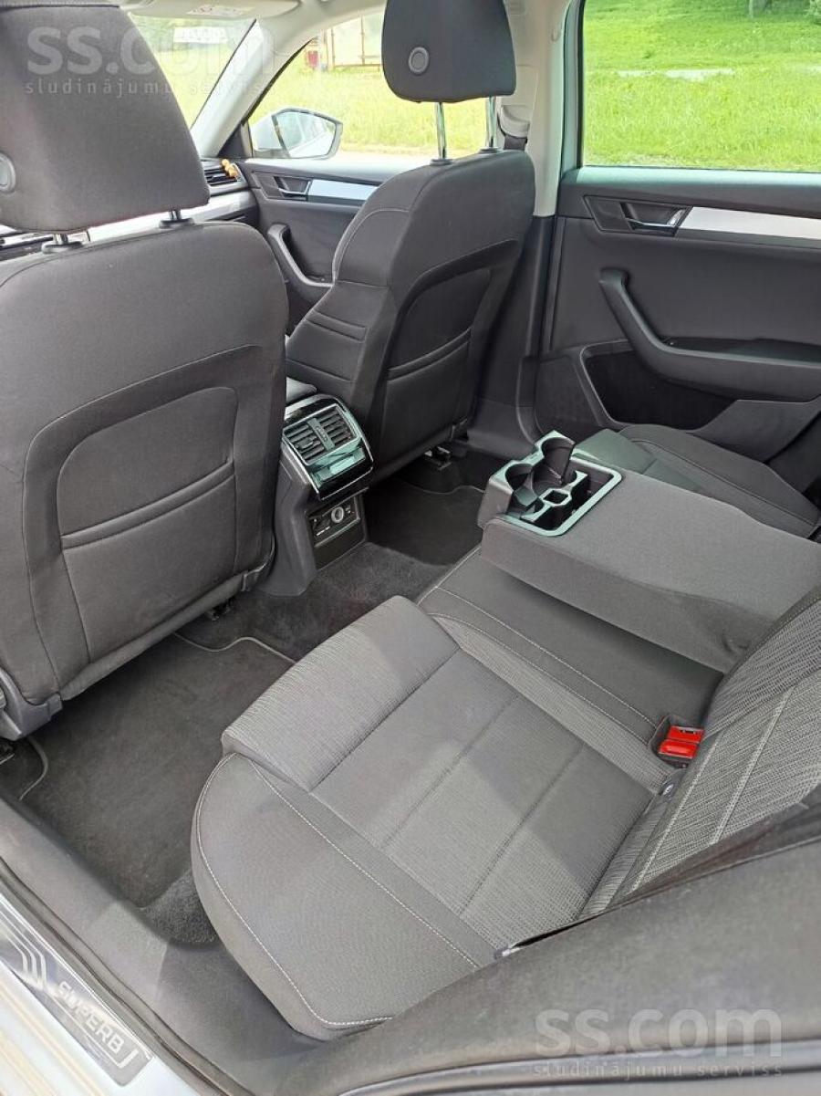 Pelēks Skoda SuperB 2017 Madona, ar dzinēja tilpumu 2.00 L un nobraukumu 245 tūkst. km par 10500 €, foto 10 vietnē AUTOMOTO.COM.LV