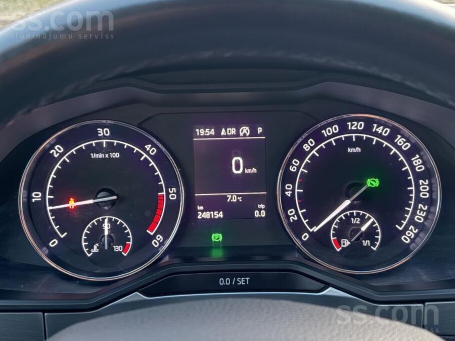 Pelēks Skoda SuperB 2017 Preiļi, ar dzinēja tilpumu 2.00 L un nobraukumu 250 tūkst. km par 10900 €, foto 11 vietnē AUTOMOTO.COM.LV