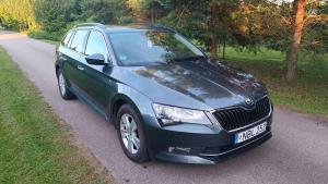 Grey Skoda SuperB 2017 in Marijampole, with an engine capacity of 1.60 L and mileage of 211 thousand km for 8800 €, photo 4 on AUTOMOTO.COM.LV
