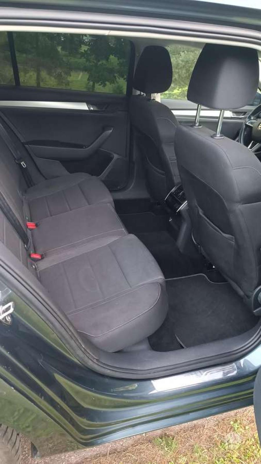 Grey Skoda SuperB 2017 in Marijampole, with an engine capacity of 1.60 L and mileage of 211 thousand km for 8800 €, photo 18 on AUTOMOTO.COM.LV