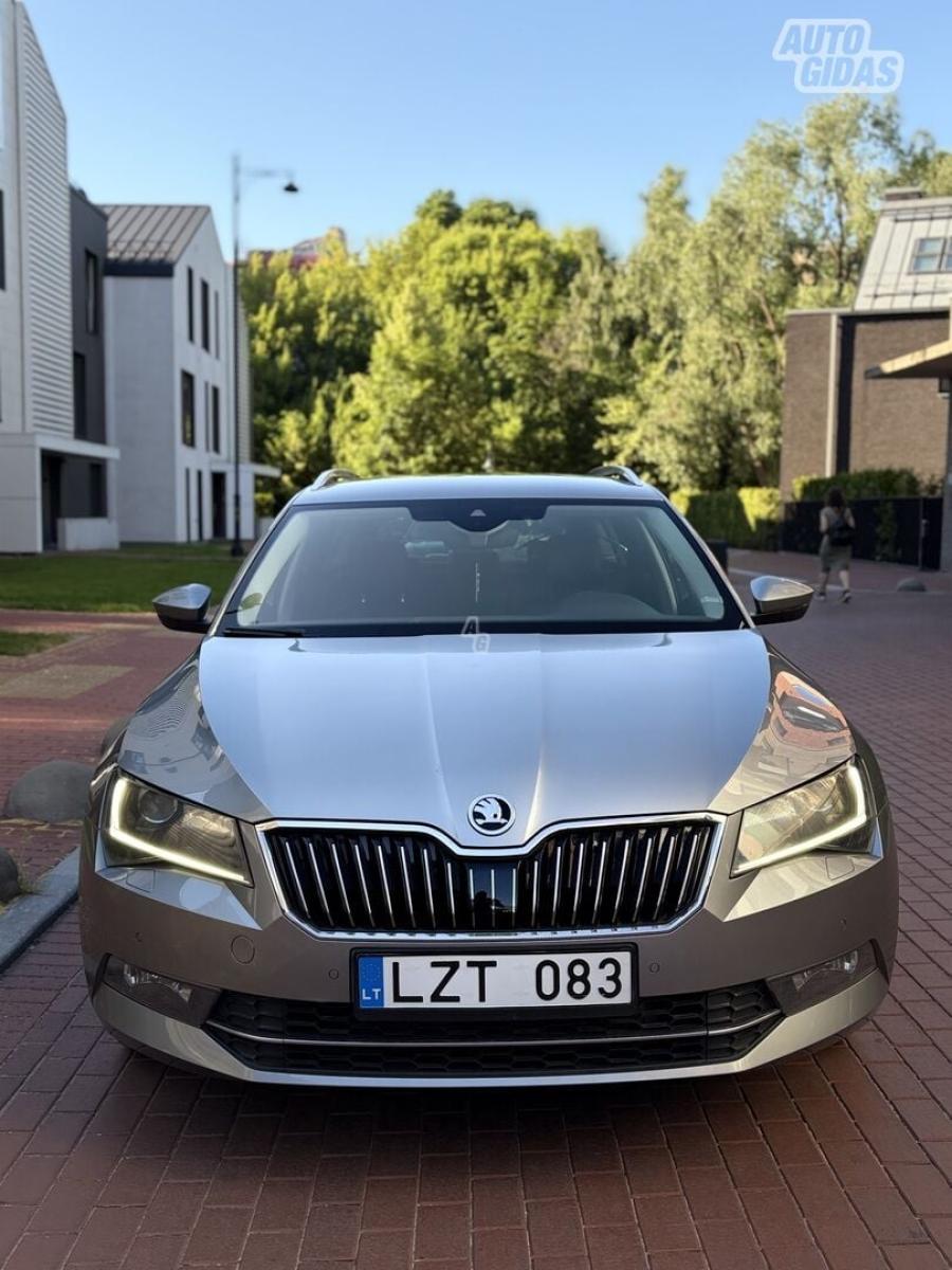 Grey Skoda SuperB 2017 in Vilnius, with an engine capacity of 2.00 L and mileage of 275 thousand km for 11500 €, photo 4 on AUTOMOTO.COM.LV