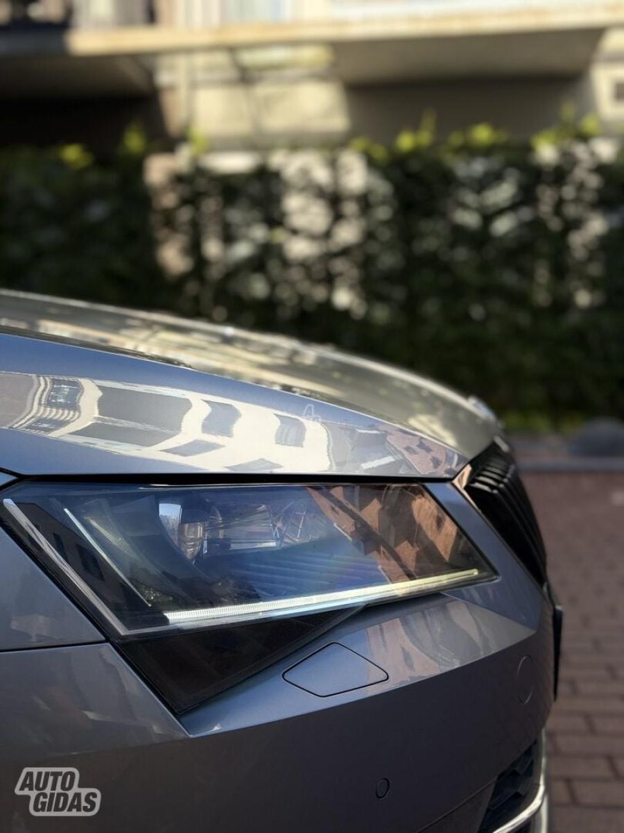 Grey Skoda SuperB 2017 in Vilnius, with an engine capacity of 2.00 L and mileage of 275 thousand km for 11500 €, photo 7 on AUTOMOTO.COM.LV