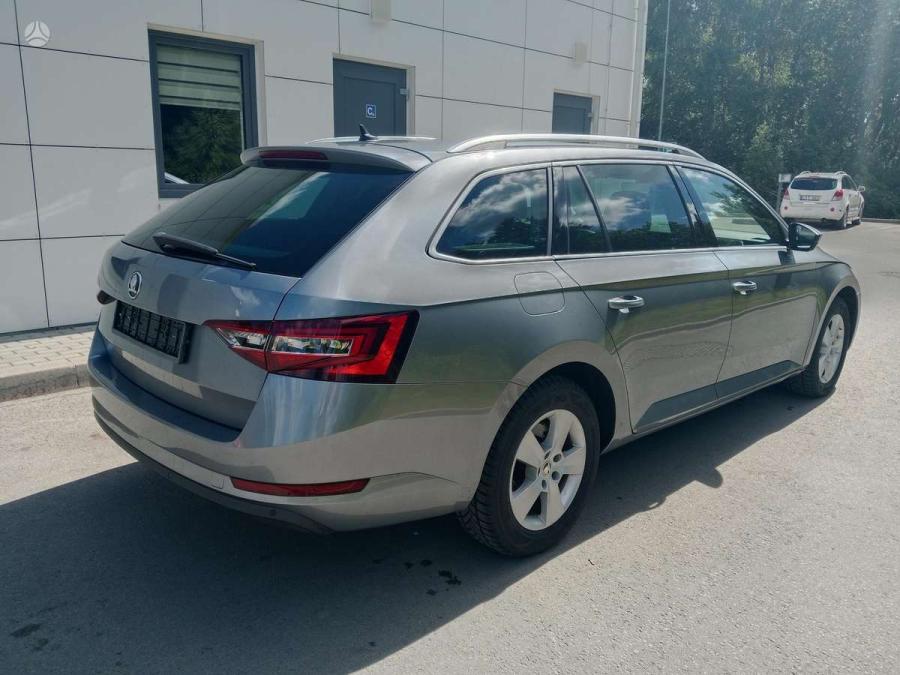 Grey Skoda SuperB 2017 in Plunge, with an engine capacity of 1.60 L and mileage of 231 thousand km for 9900 €, photo 4 on AUTOMOTO.COM.LV