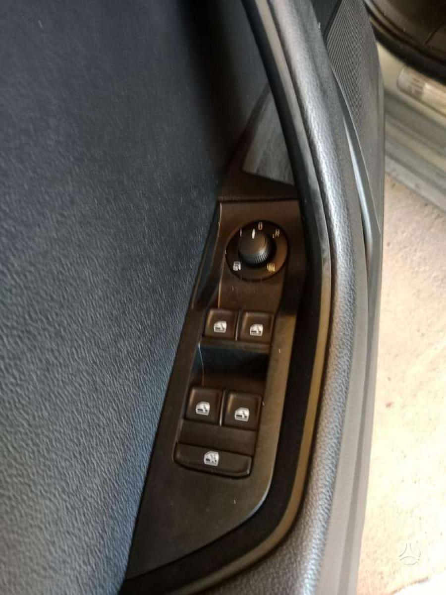 Grey Skoda SuperB 2017 in Plunge, with an engine capacity of 1.60 L and mileage of 231 thousand km for 9900 €, photo 10 on AUTOMOTO.COM.LV