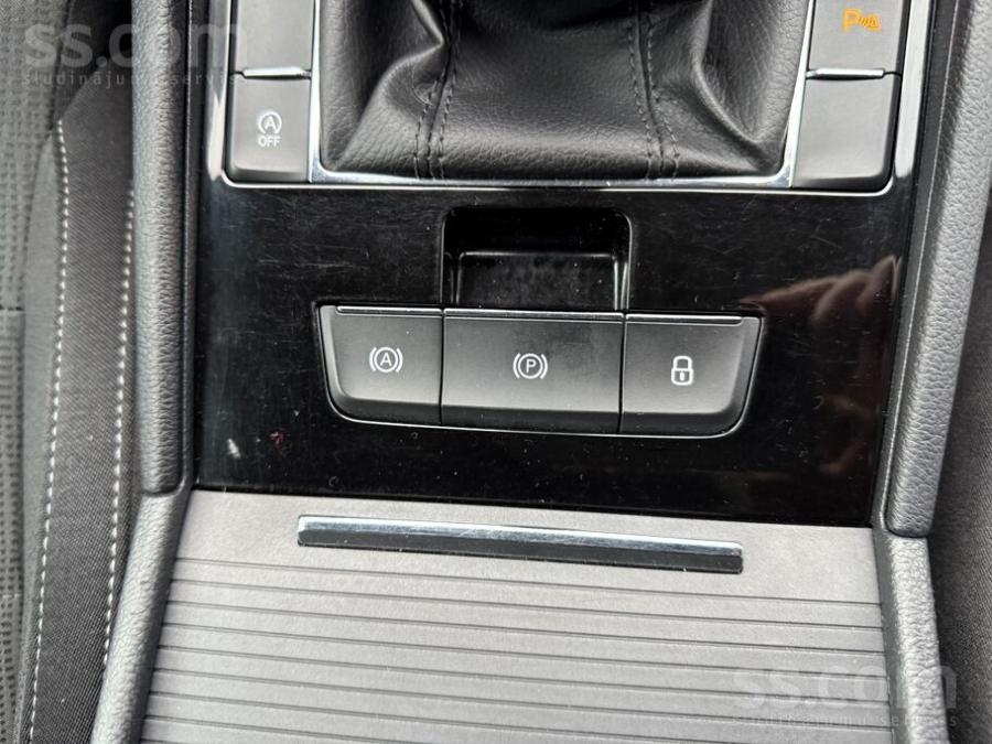 Pelēks Skoda SuperB 2017 Rīga, ar dzinēja tilpumu 1.60 L un nobraukumu 0 tūkst. km par 7990 €, foto 19 vietnē AUTOMOTO.COM.LV