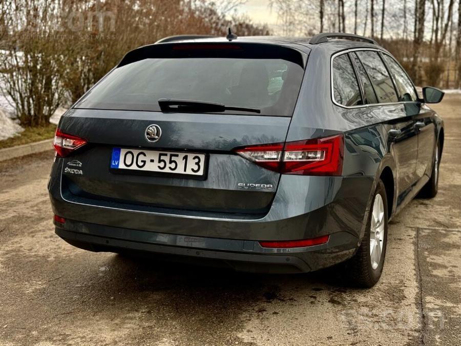 Pelēks Skoda SuperB 2017 Rīga, ar dzinēja tilpumu 1.60 L un nobraukumu 0 tūkst. km par 7990 €, foto 31 vietnē AUTOMOTO.COM.LV