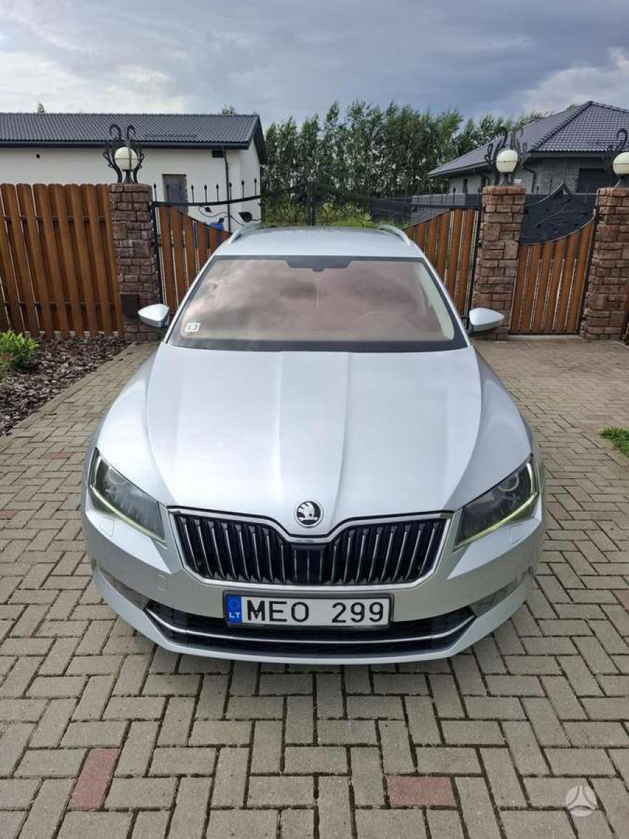Grey Skoda SuperB 2017 in Klaipeda, with an engine capacity of 1.98 L and mileage of 201 thousand km for 13100 €, photo 5 on AUTOMOTO.COM.LV