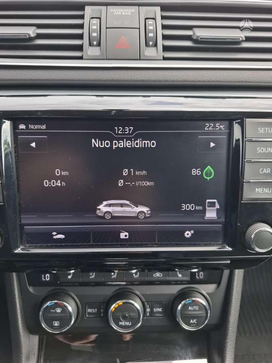 Grey Skoda SuperB 2017 in Klaipeda, with an engine capacity of 1.98 L and mileage of 201 thousand km for 13100 €, photo 13 on AUTOMOTO.COM.LV