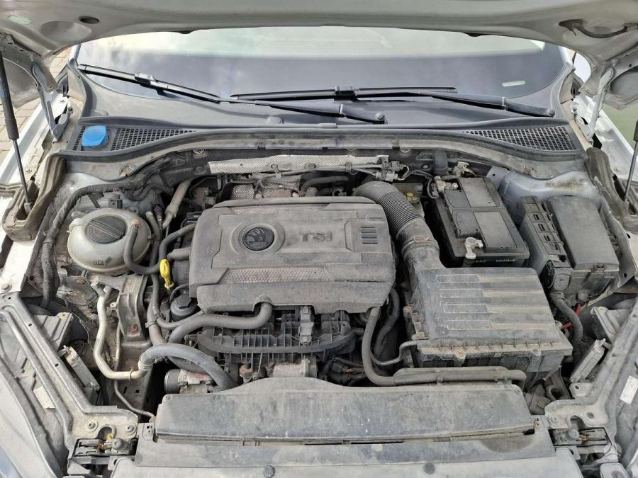 Grey Skoda SuperB 2017 in Klaipeda, with an engine capacity of 1.98 L and mileage of 201 thousand km for 13100 €, photo 24 on AUTOMOTO.COM.LV