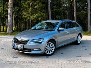 Pelēks Skoda SuperB 2017 Valga, ar dzinēja tilpumu 2.00 L un nobraukumu 318 tūkst. km par 8900 €, foto  vietnē AUTOMOTO.COM.LV