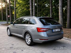Pelēks Skoda SuperB 2017 Valga, ar dzinēja tilpumu 2.00 L un nobraukumu 318 tūkst. km par 8900 €, foto 10 vietnē AUTOMOTO.COM.LV