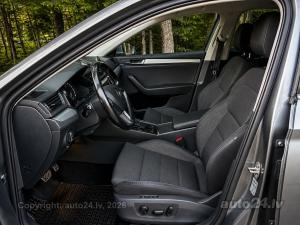 Pelēks Skoda SuperB 2017 Valga, ar dzinēja tilpumu 2.00 L un nobraukumu 318 tūkst. km par 8900 €, foto 13 vietnē AUTOMOTO.COM.LV