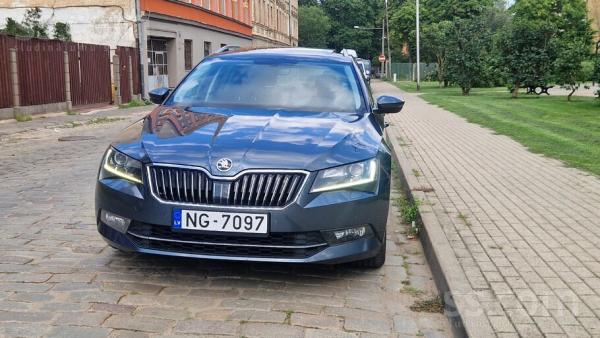 Pelēks Skoda SuperB 2017 Rīga, ar dzinēja tilpumu 1.60 L un nobraukumu 222 tūkst. km par 12000 €, foto 5 vietnē AUTOMOTO.COM.LV
