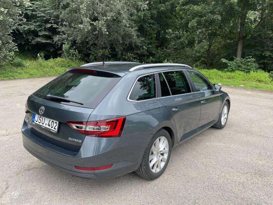 Grey Skoda SuperB 2017 in Vilnius, with an engine capacity of 1.80 L and mileage of 166 thousand km for 11200 €, photo 3 on AUTOMOTO.COM.LV