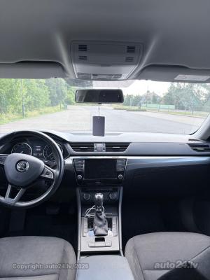 Pelēks Skoda SuperB 2017 Rakvere, ar dzinēja tilpumu 1.40 L un nobraukumu 227 tūkst. km par 9500 €, foto 11 vietnē AUTOMOTO.COM.LV