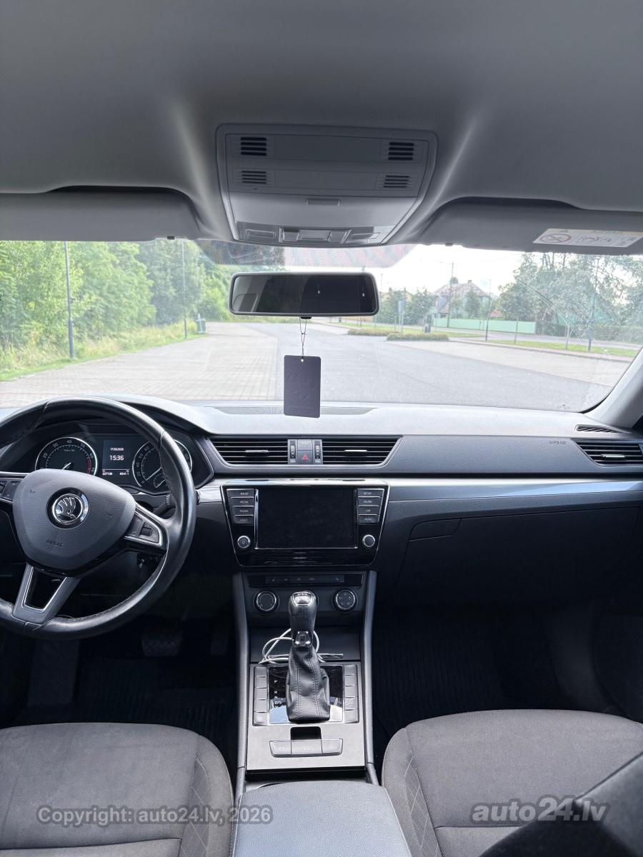 Pelēks Skoda SuperB 2017 Rakvere, ar dzinēja tilpumu 1.40 L un nobraukumu 227 tūkst. km par 9500 €, foto 11 vietnē AUTOMOTO.COM.LV
