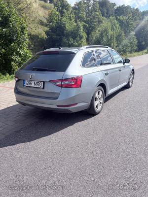 Pelēks Skoda SuperB 2017 Rakvere, ar dzinēja tilpumu 1.40 L un nobraukumu 227 tūkst. km par 9500 €, foto 13 vietnē AUTOMOTO.COM.LV