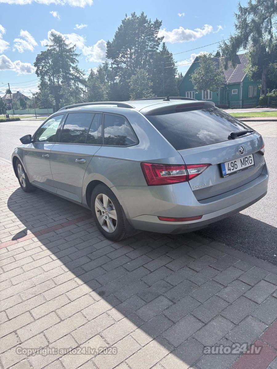 Pelēks Skoda SuperB 2017 Rakvere, ar dzinēja tilpumu 1.40 L un nobraukumu 227 tūkst. km par 9500 €, foto 15 vietnē AUTOMOTO.COM.LV