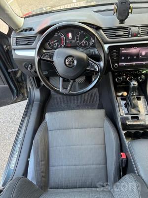 Pelēks Skoda SuperB 2017 Rīga, ar dzinēja tilpumu 1.80 L un nobraukumu 169 tūkst. km par 11100 €, foto 6 vietnē AUTOMOTO.COM.LV