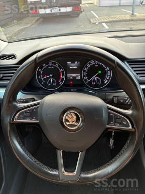 Pelēks Skoda SuperB 2017 Rīga, ar dzinēja tilpumu 1.80 L un nobraukumu 169 tūkst. km par 11100 €, foto 25 vietnē AUTOMOTO.COM.LV