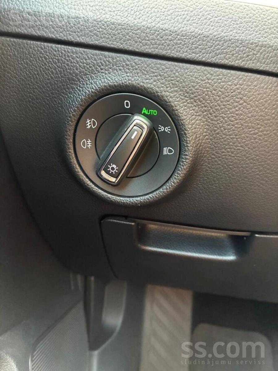 Pelēks Skoda SuperB 2017 Rīga, ar dzinēja tilpumu 1.80 L un nobraukumu 169 tūkst. km par 11100 €, foto 28 vietnē AUTOMOTO.COM.LV