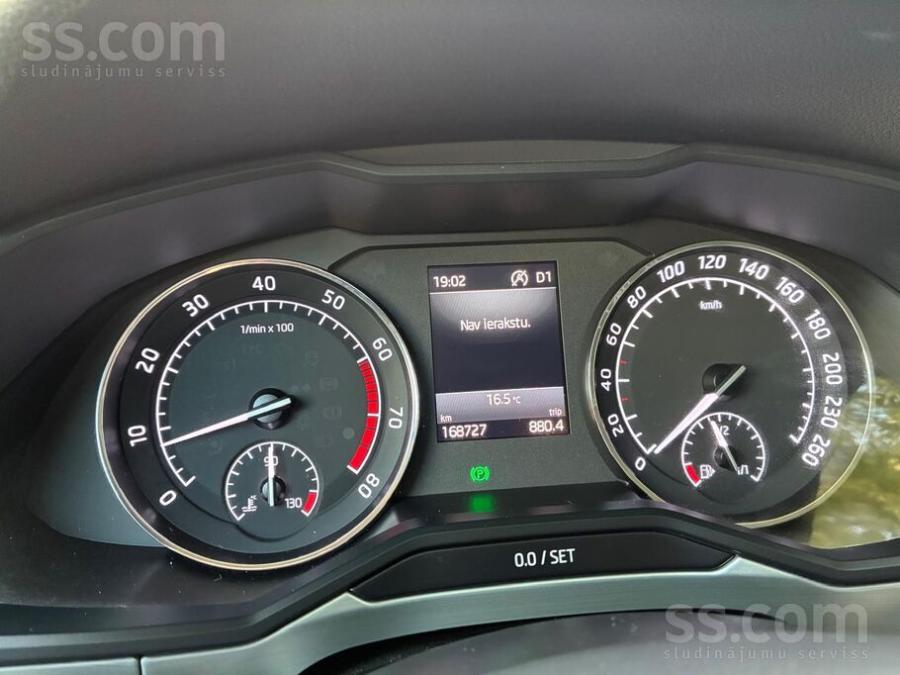Pelēks Skoda SuperB 2017 Rīga, ar dzinēja tilpumu 1.80 L un nobraukumu 169 tūkst. km par 11100 €, foto 34 vietnē AUTOMOTO.COM.LV