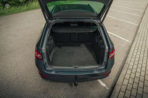 Pelēks Skoda SuperB 2017 Kauņa, ar dzinēja tilpumu 1.80 L un nobraukumu 223 tūkst. km par 10800 €, foto 8 vietnē AUTOMOTO.COM.LV