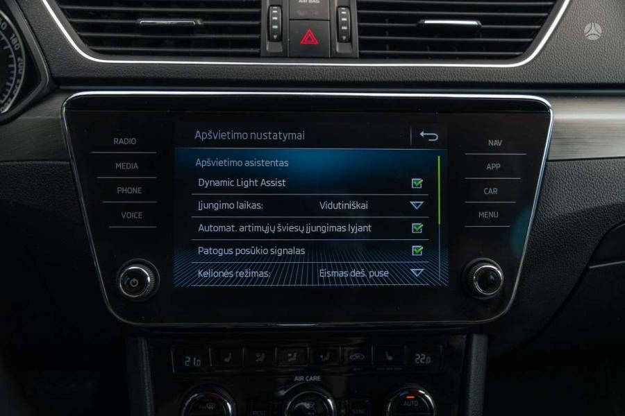 Pelēks Skoda SuperB 2017 Kauņa, ar dzinēja tilpumu 1.80 L un nobraukumu 223 tūkst. km par 10800 €, foto 27 vietnē AUTOMOTO.COM.LV