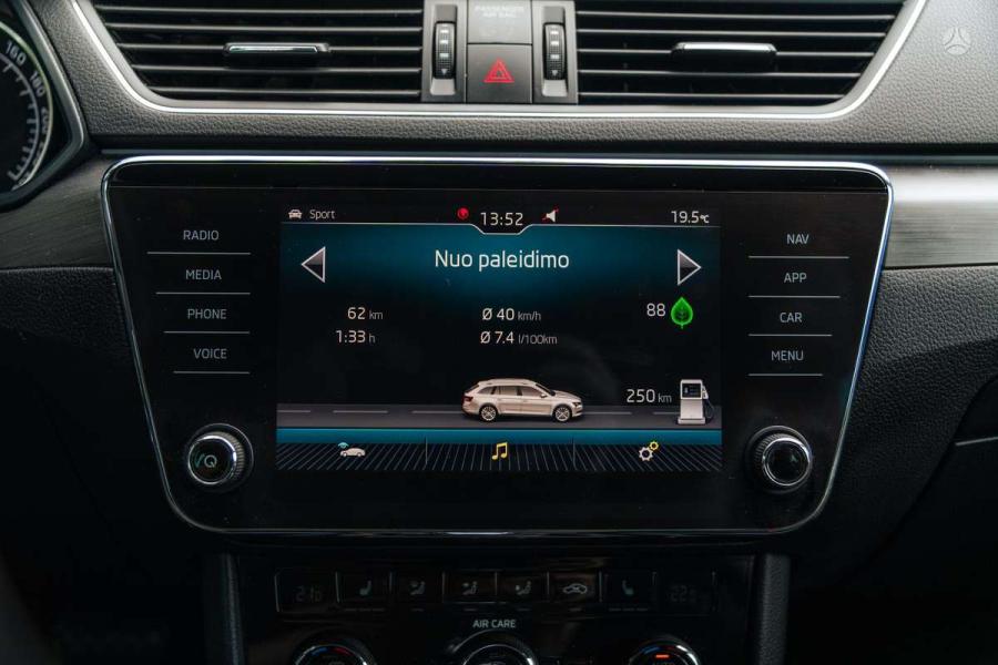 Pelēks Skoda SuperB 2017 Kauņa, ar dzinēja tilpumu 1.80 L un nobraukumu 223 tūkst. km par 10800 €, foto 28 vietnē AUTOMOTO.COM.LV