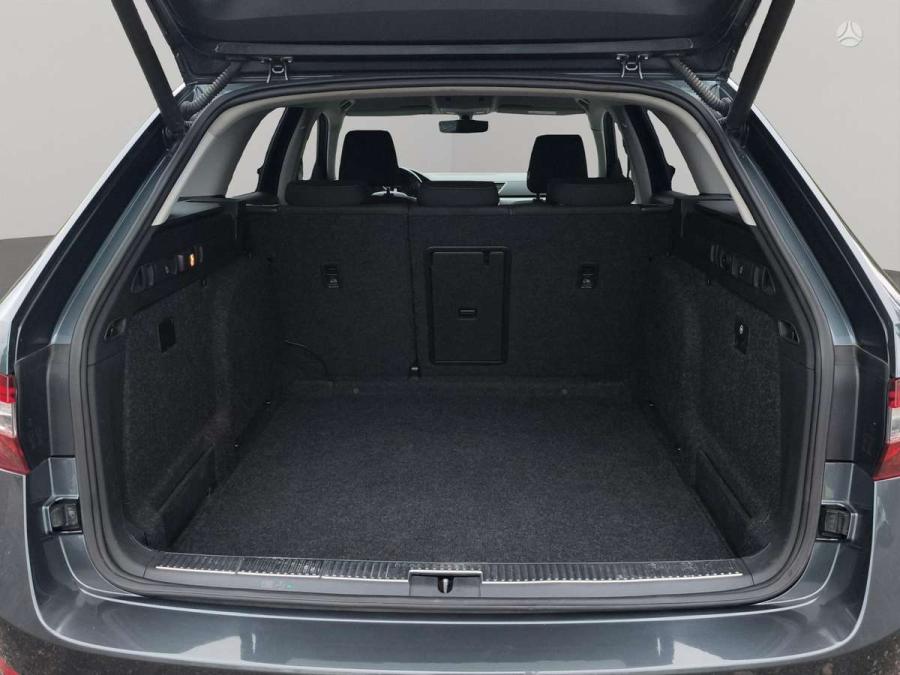Серый Шкода Суперб 2017 в Клайпеда, объемом двигателя 1.60 л и пробегом 206 тыс. км за 11999 €, фото 11 на AUTOMOTO.COM.LV