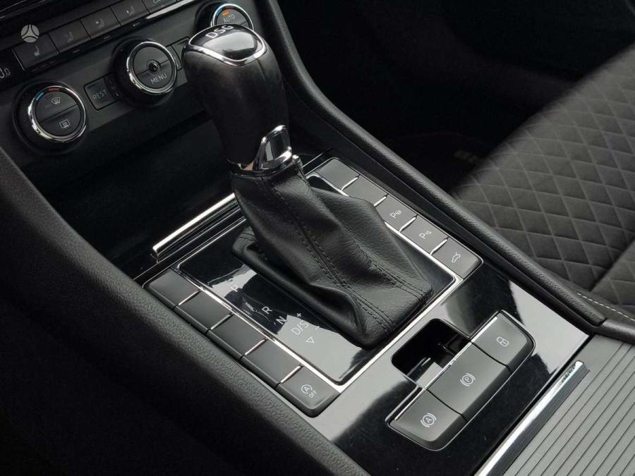 Grey Skoda SuperB 2017 in Klaipeda, with an engine capacity of 1.60 L and mileage of 206 thousand km for 11999 €, photo 18 on AUTOMOTO.COM.LV