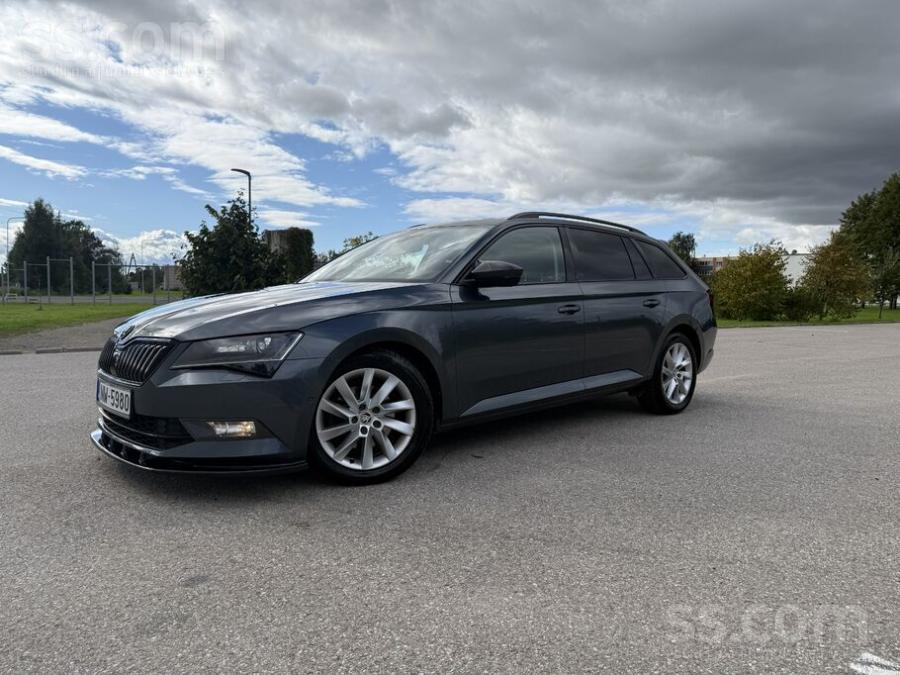 Grey Skoda SuperB 2017 in Riga, with an engine capacity of 1.60 L and mileage of 257 thousand km for 13777 €, photo 3 on AUTOMOTO.COM.LV