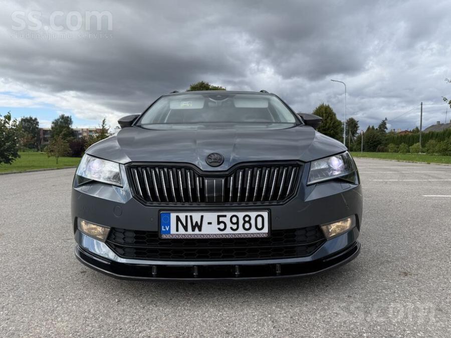 Grey Skoda SuperB 2017 in Riga, with an engine capacity of 1.60 L and mileage of 257 thousand km for 13777 €, photo 6 on AUTOMOTO.COM.LV