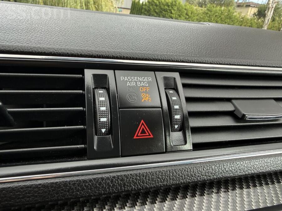 Grey Skoda SuperB 2017 in Riga, with an engine capacity of 1.60 L and mileage of 257 thousand km for 13777 €, photo 21 on AUTOMOTO.COM.LV