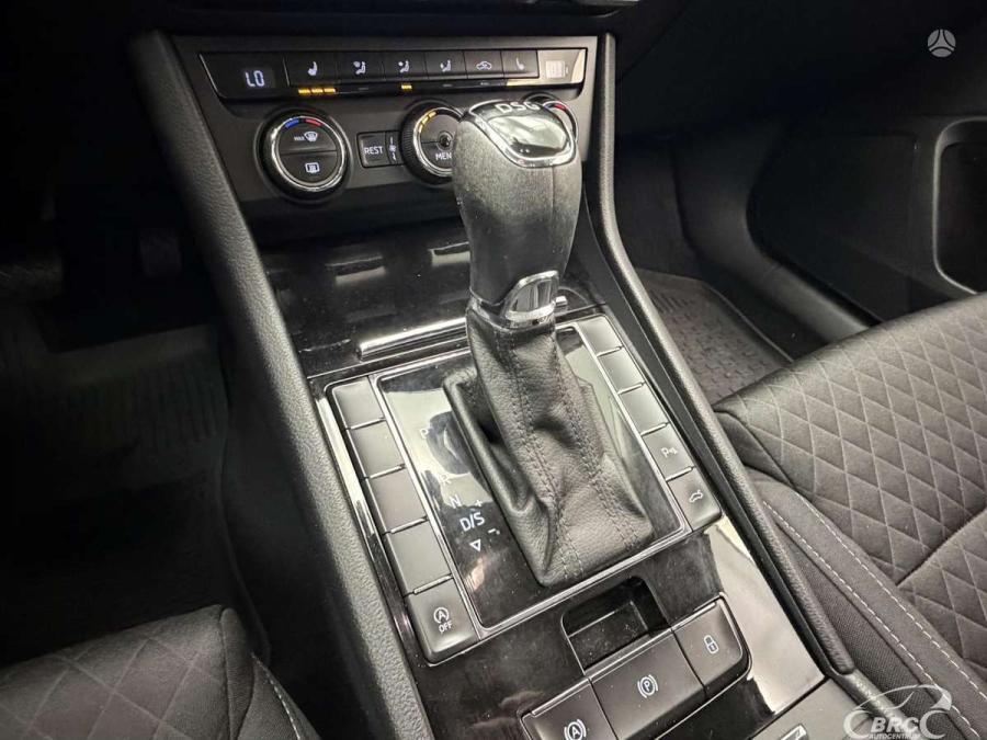 Pelēks Skoda SuperB 2017 Viļņa, ar dzinēja tilpumu 1.60 L un nobraukumu 233 tūkst. km par 11000 €, foto 27 vietnē AUTOMOTO.COM.LV