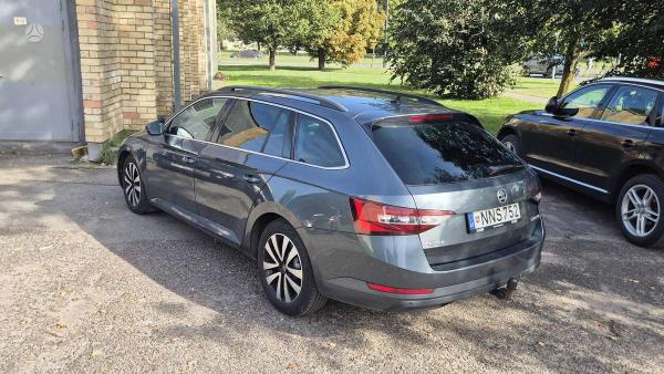 Pelēks Skoda SuperB 2017 Viļņa, ar dzinēja tilpumu 1.97 L un nobraukumu 342 tūkst. km par 10900 €, foto 8 vietnē AUTOMOTO.COM.LV