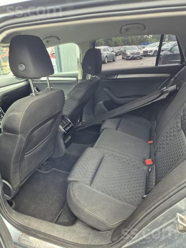 Skoda SuperB 2017 Rīga vietnē Pelēks Skoda SuperB 2017 Rīga, ar dzinēja tilpumu 2.00 L un nobraukumu 193 tūkst. km par 9990 €, foto 11 vietnē AUTOMOTO.COM.LV